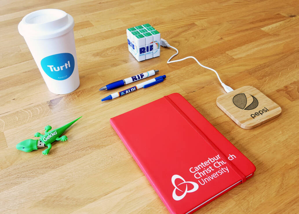 Promotional Desk Items | Branded Desktop Merchandise | Brandelity Blog